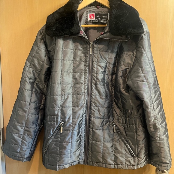 Free Tech | Jackets & Coats | Freetech Gray Quilted Puffer Jacket Women ...
